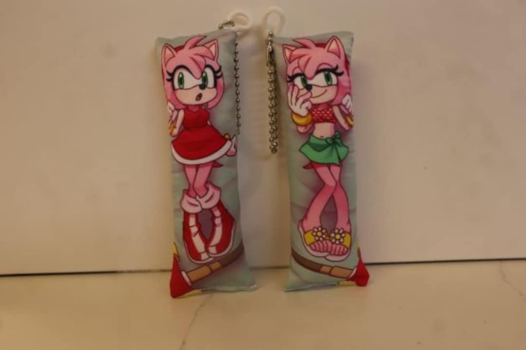 Amy the Hedgehog (sonic) Keychain/mini Dakimakura - Etsy