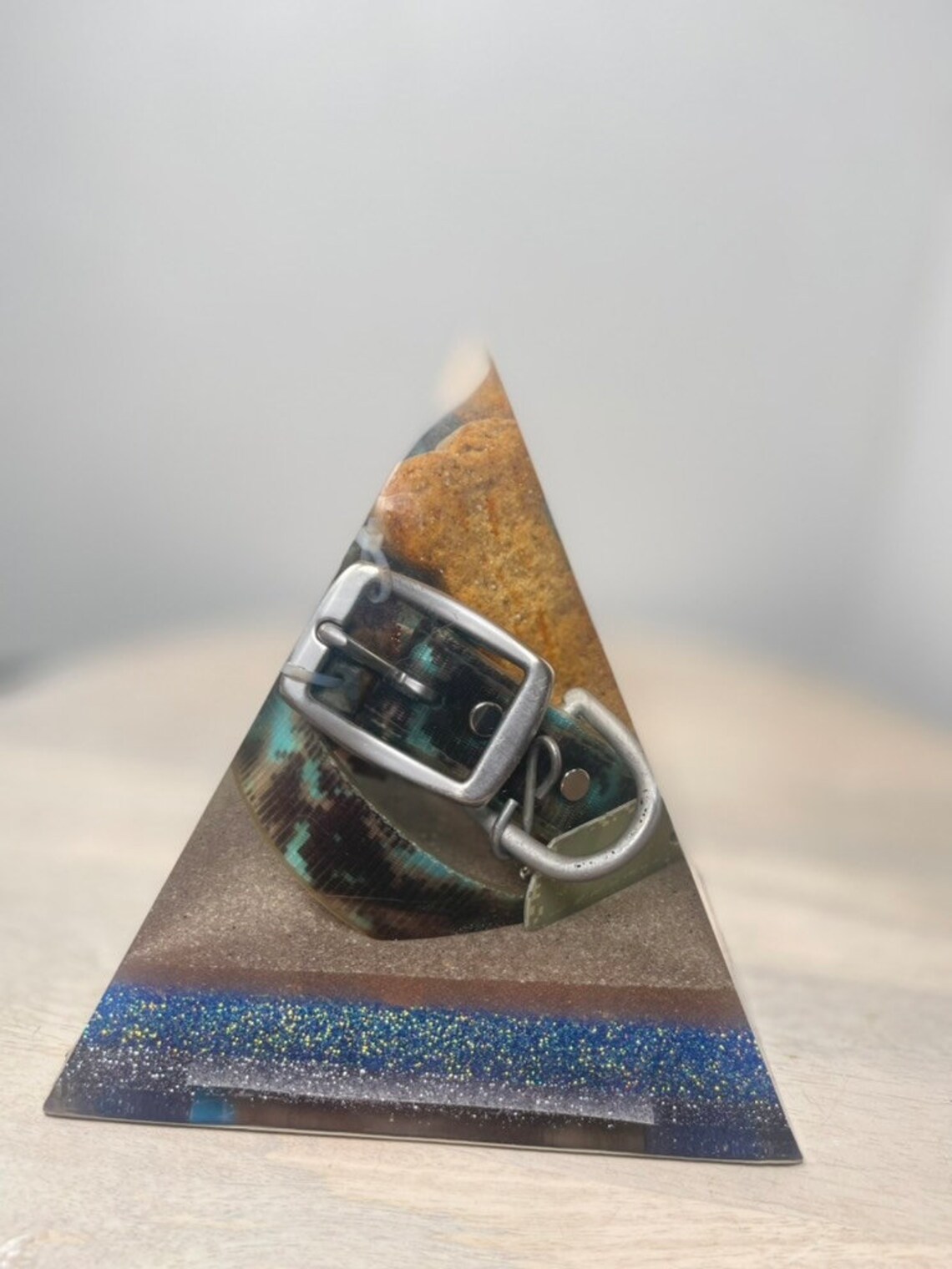 Memorial Pyramid. Dog Memorial. Custom Pyramid. Custom Resin - Etsy