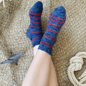 Toe up Knit Sock Pattern//shark Bite Socks//colorwork Knit Sock//adult ...