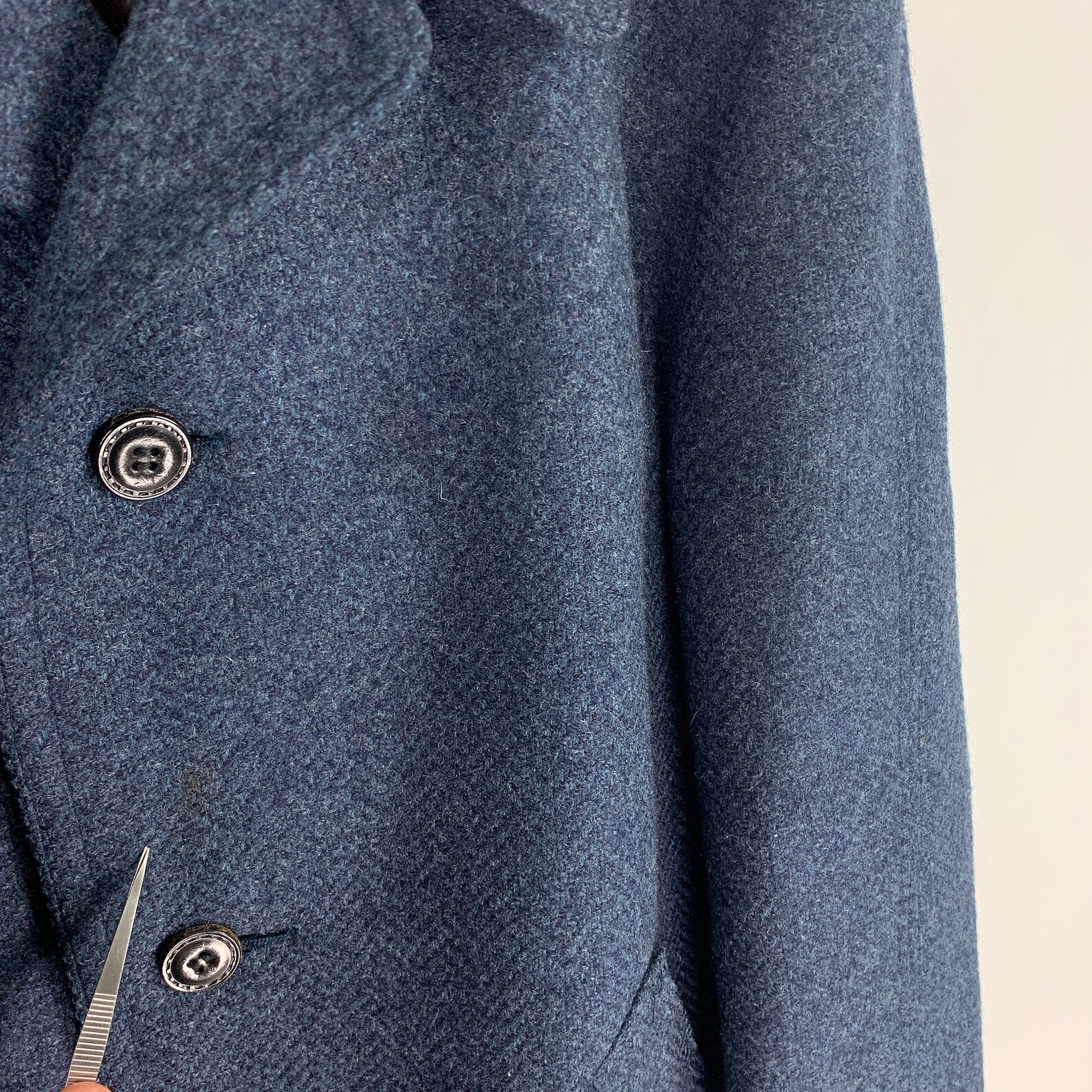 80s 90s Vintage Men's KYNOCH Scottish Blue Wool Coat Size M Retro Tweed ...