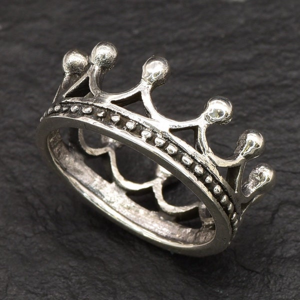 Tiara Ring - Etsy