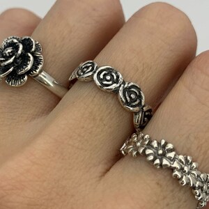 Floral Rose Band, Floral Band, Flower Ring, Stackable Band, Rose Ring ...