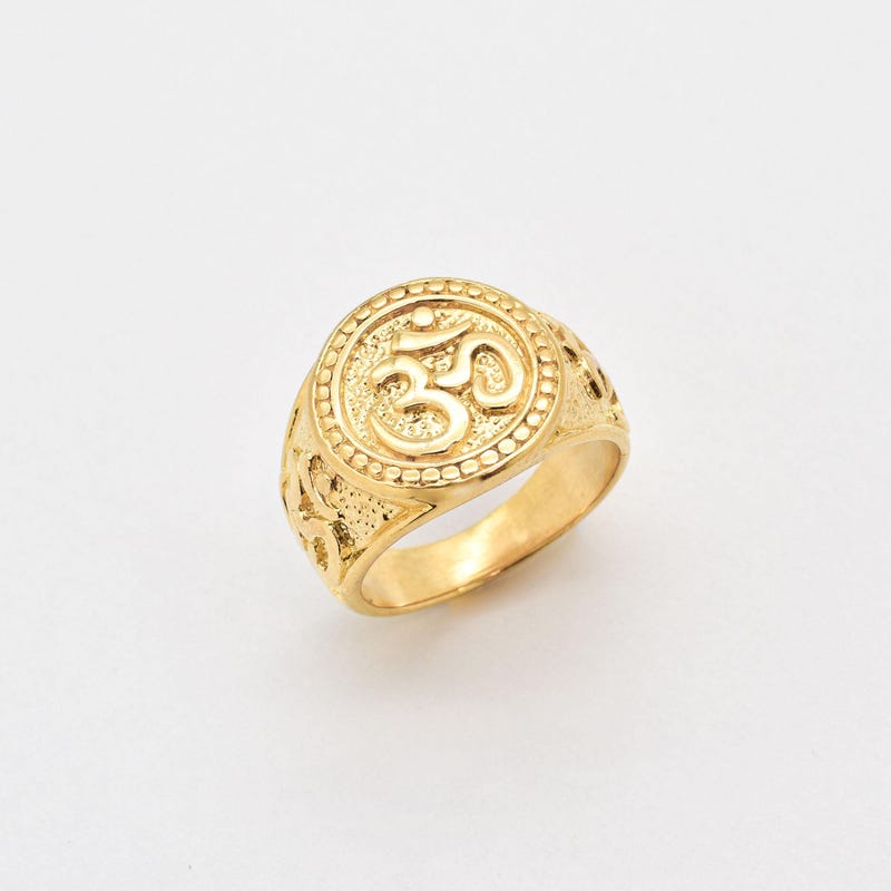 Om Ring - Etsy