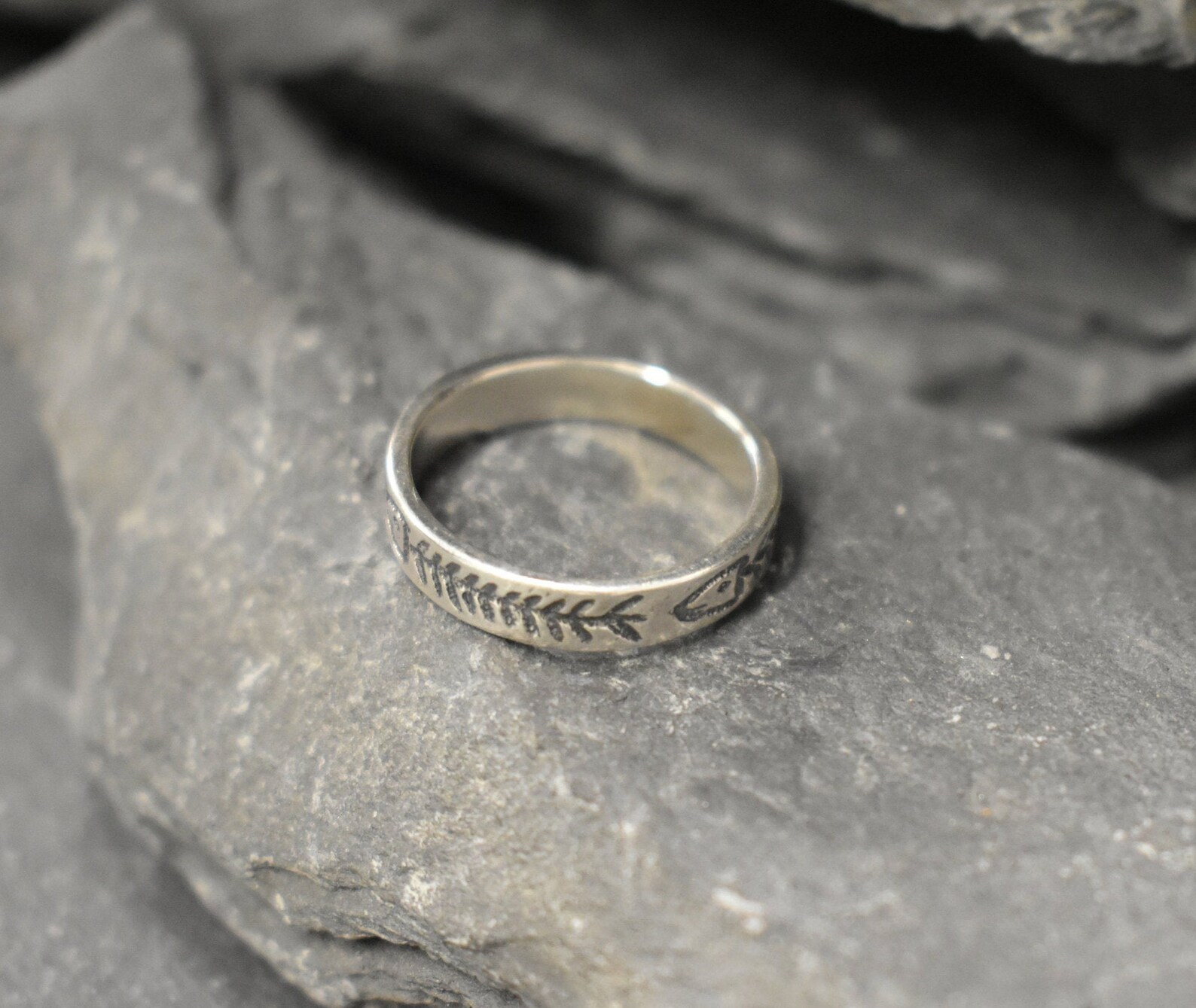 Fish Bone Ring Engraved Band Fish Ring Dented Ring Thick - Etsy UK