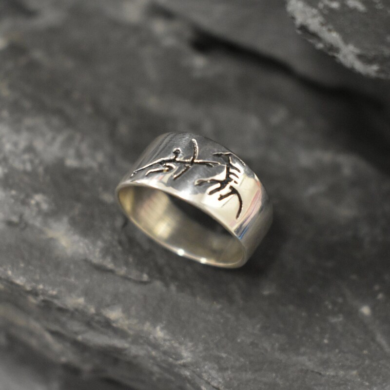 Hunter Ring - Etsy