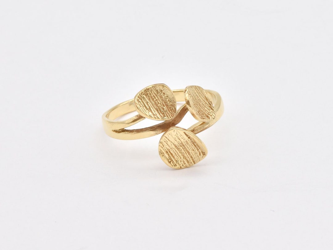 Gold Leaf Ring, Textured Leaf Ring, Statement Leaf Band, Gold Vine Ring, Three Leaves Ring ...