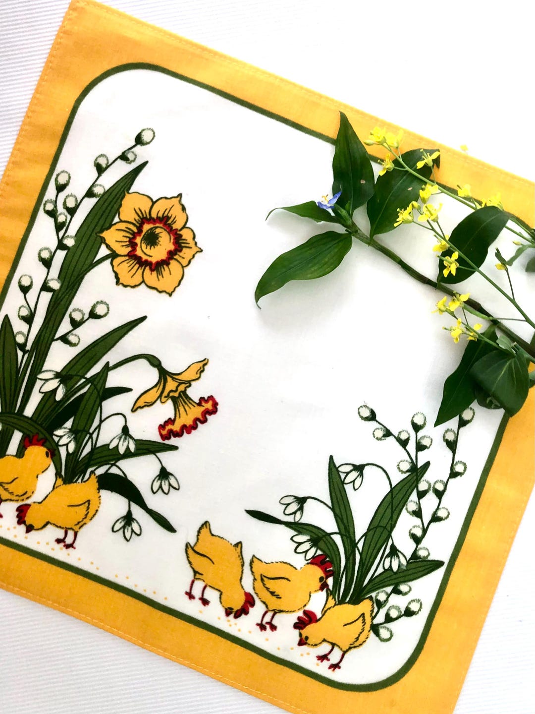 Vintage Scandinavian Cute Spring Chicks With Daffodils 12" Square Table ...