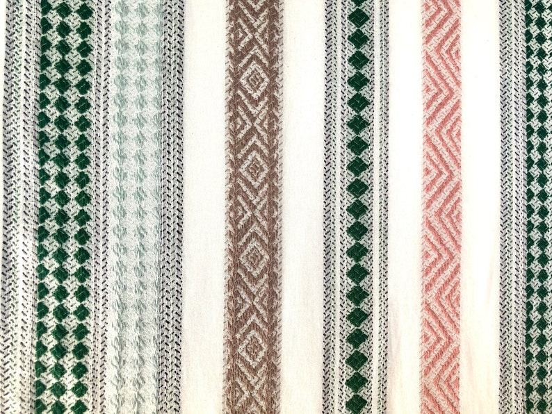100% Cotton Jacquard Weave Table Runner - Ivory, Rose, Mint, Forest ...