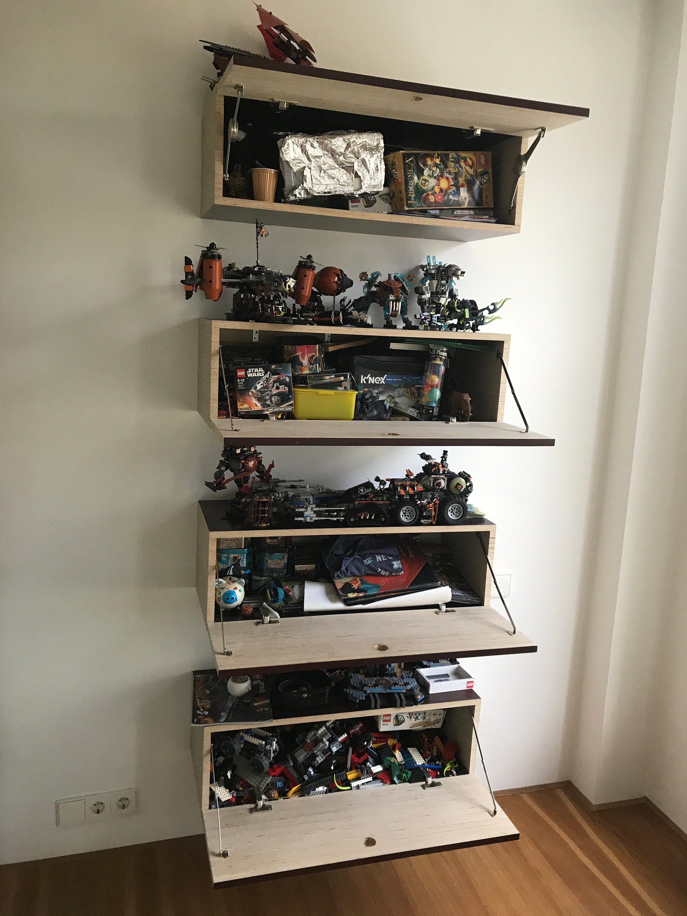 4 Kasten Cupboard wandkasten hangend hout betonplex diseño Judd ...