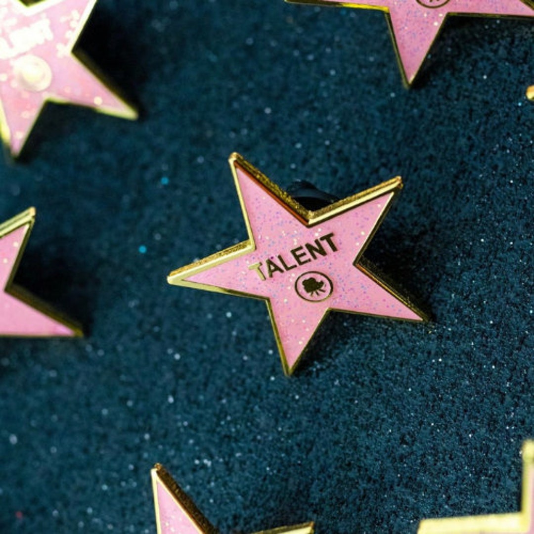 Hollywood Star Enamel Pin - Etsy