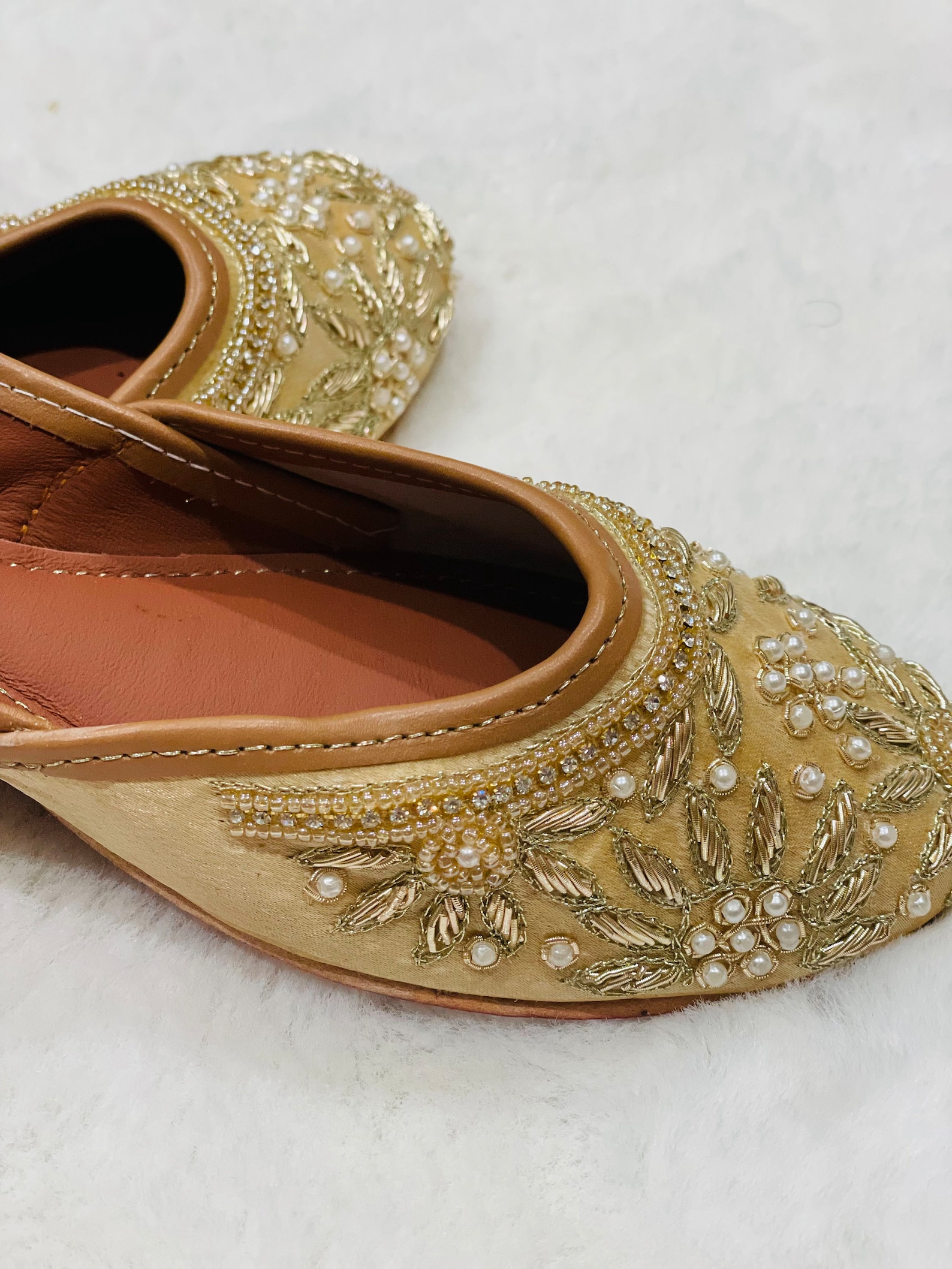 Girls Jutti/pearl Embroidered Handcrafted Jutti for Kids/girls Jutti ...