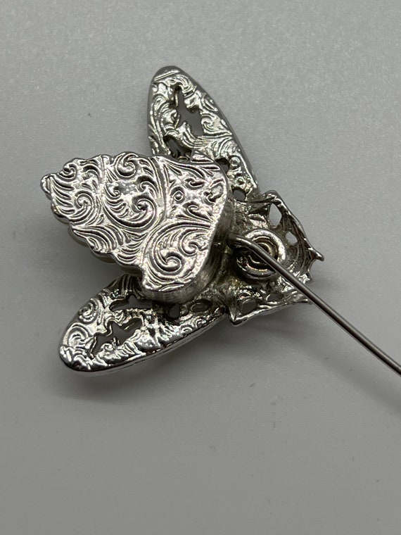 Beautiful Vintage Hat Pin With Crown - Gem