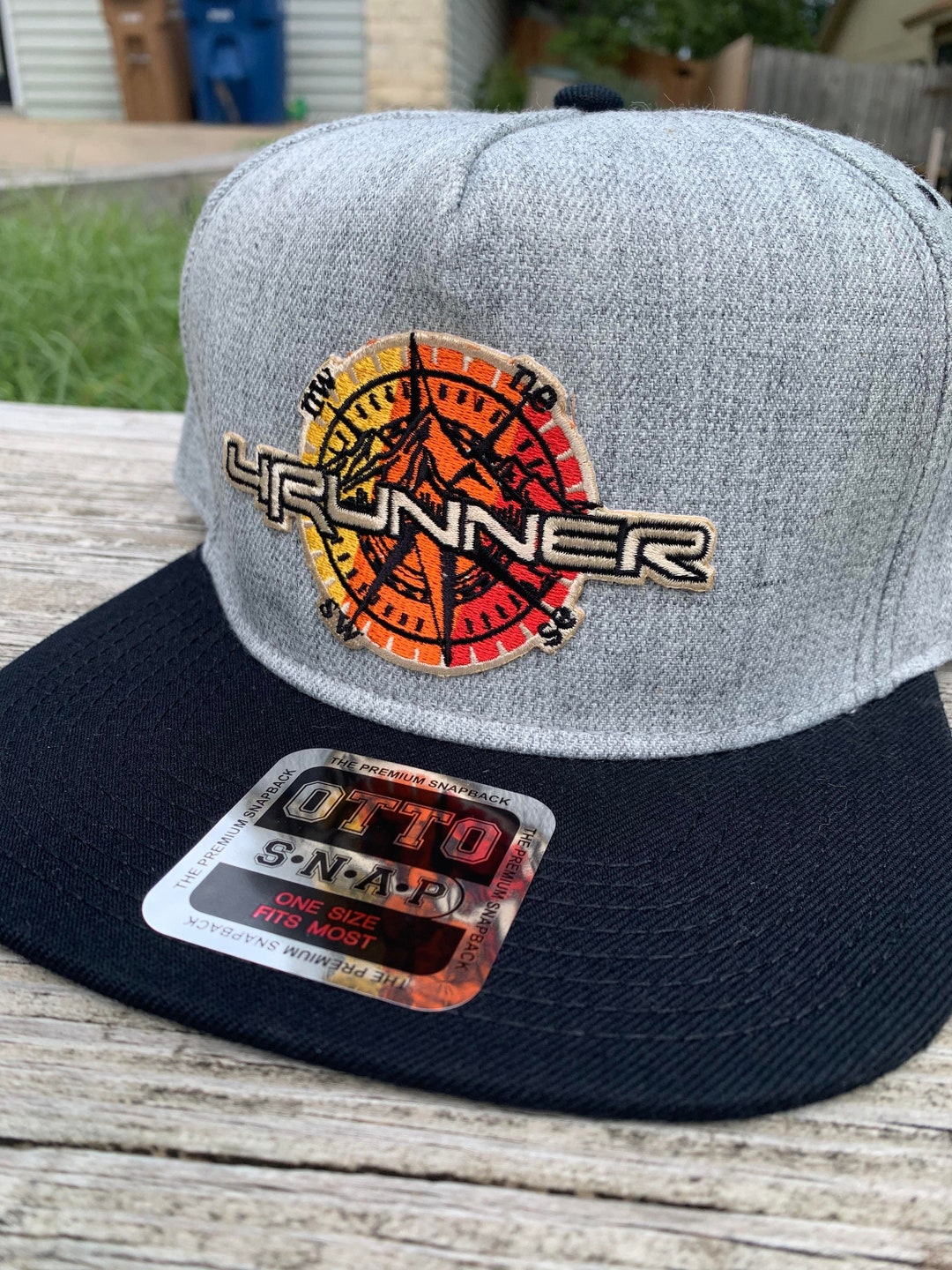 4runner Compass Cap-flat Bill Heather Gray - Etsy