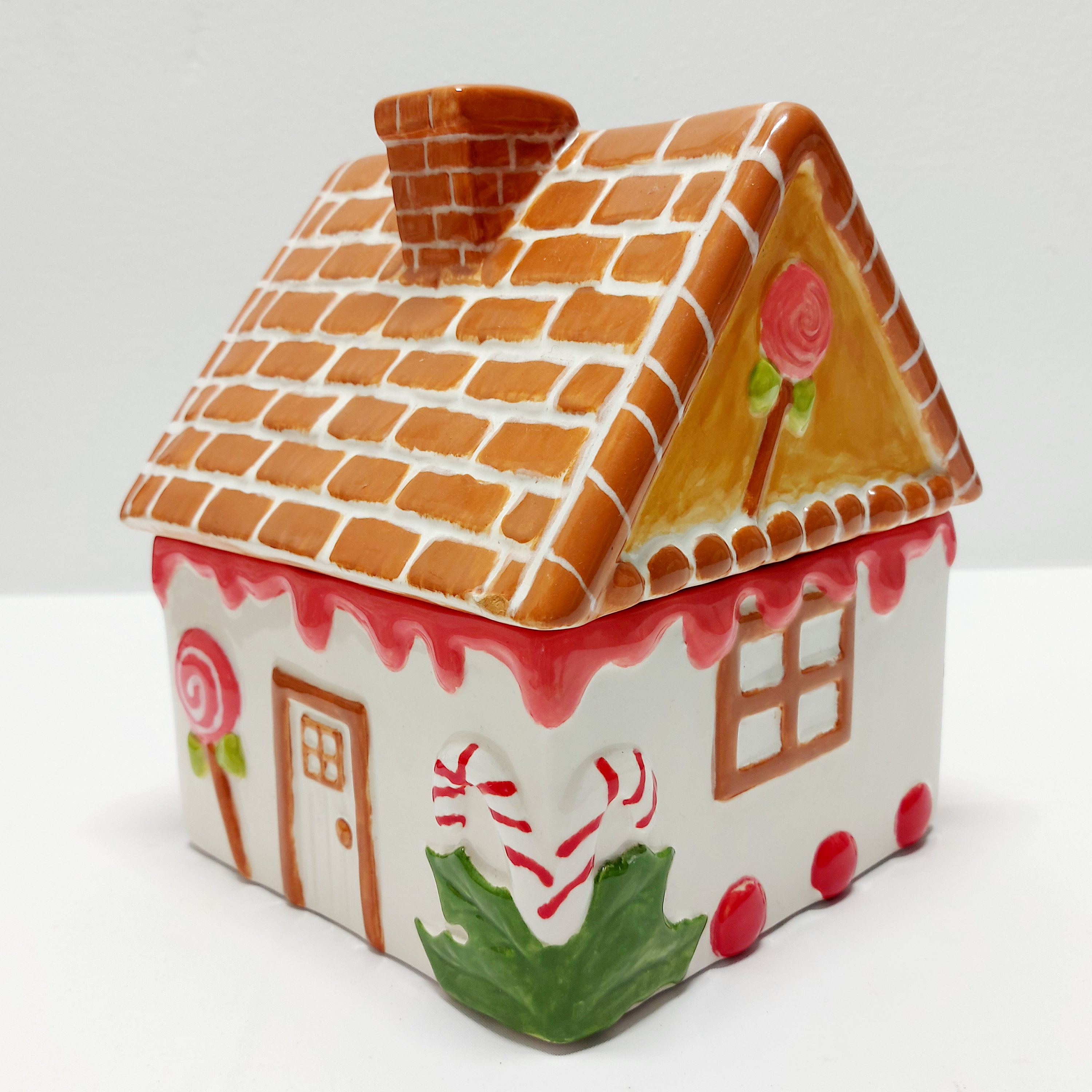 Gingerbread House Cookie Jar Vintage Candy Cane Gingerbread House ...
