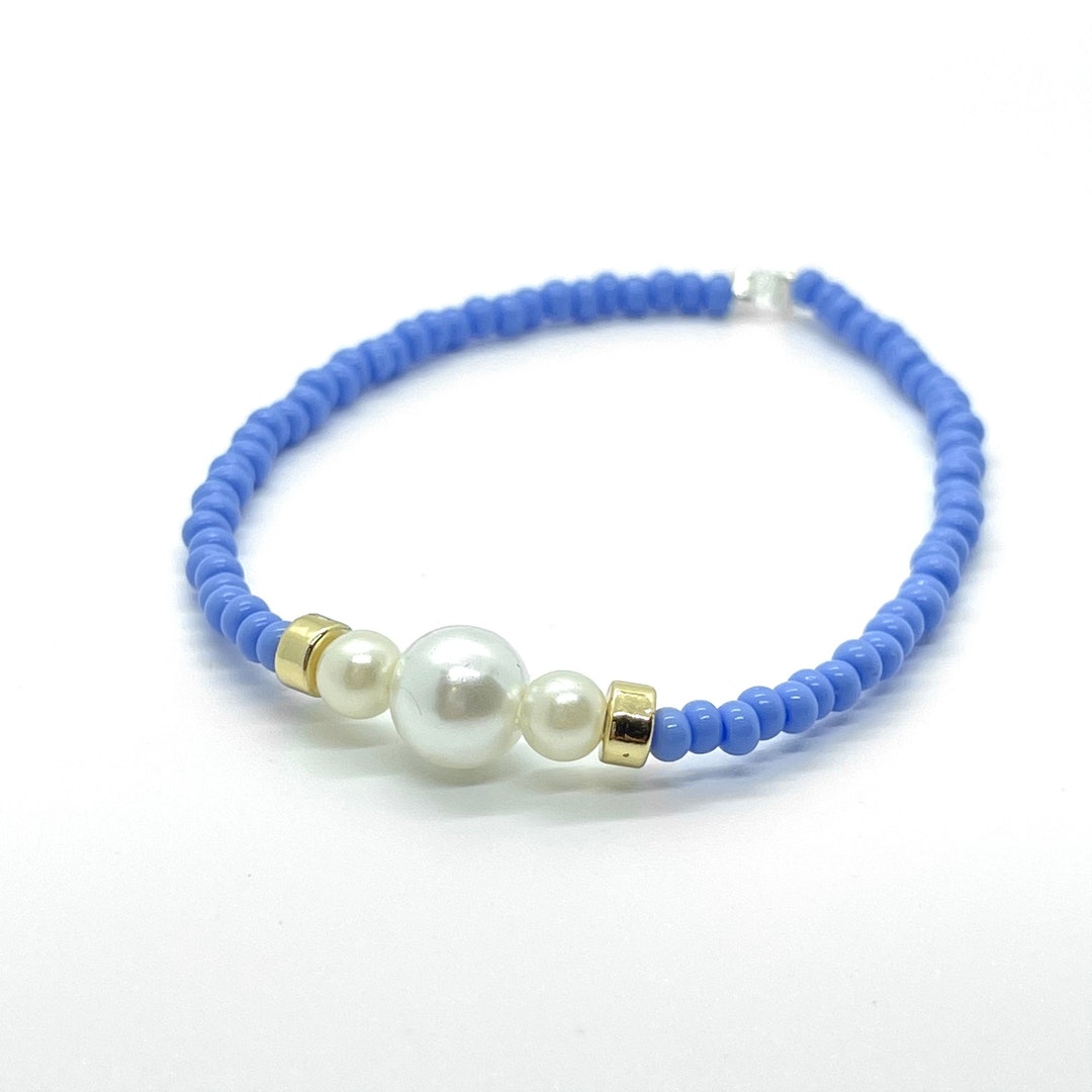 Periwinkle & Pearl Bracelet - Etsy