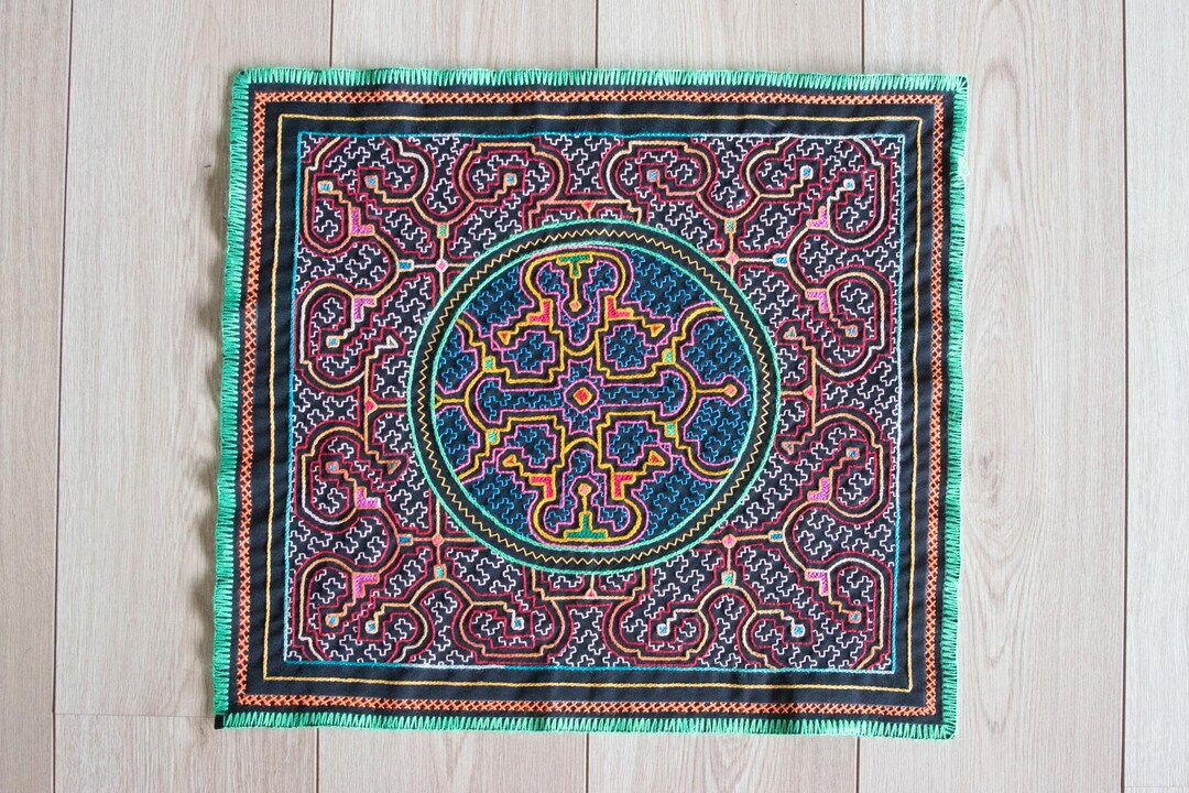 Sacred Shipibo Ayahuasca Tapestry, Altar Cloth, Wall Hanging, Ayahuasca ...