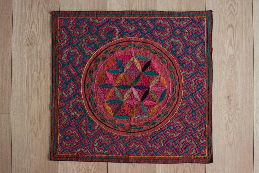 Sacred Shipibo Ayahuasca Visions Tapestry, Altar Cloth, Wall Hanging ...