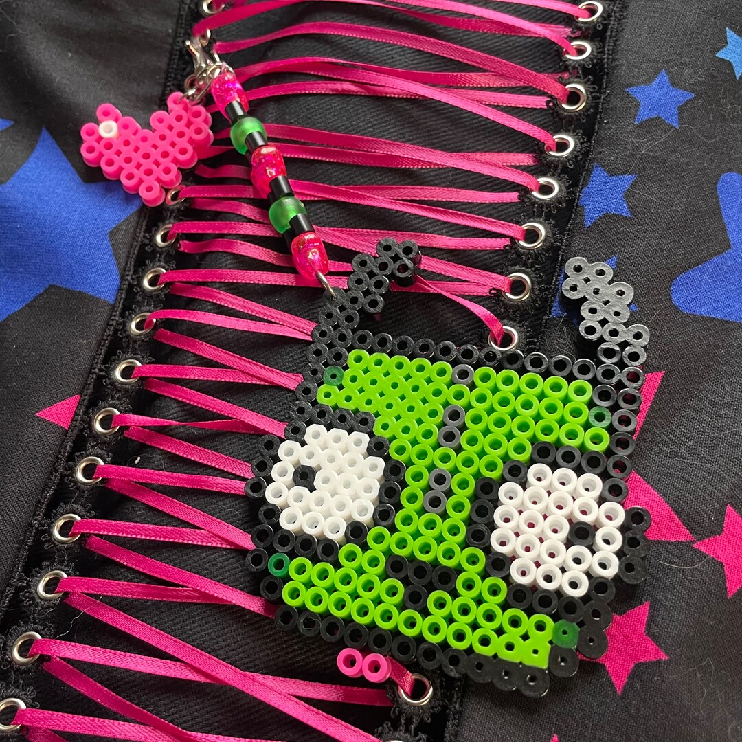 Invader Zim Gir Perler Keychain Charm - Etsy