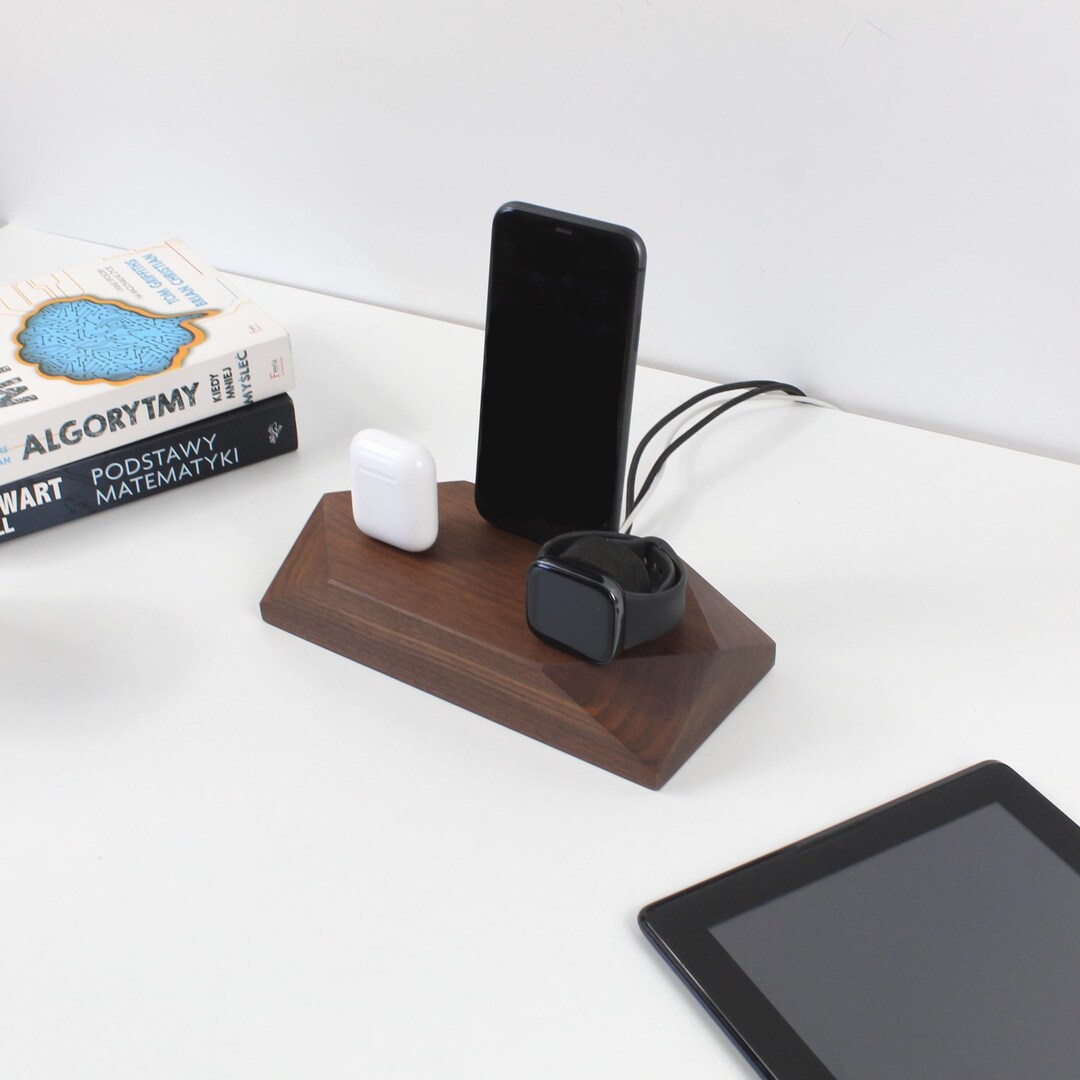 Triple Charging Station, 3-1 Docking Station Apple Smartwatch Charger ...