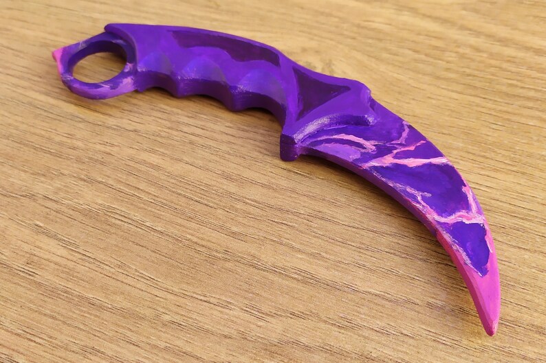 Toy Karambit Wood Knife for Fans of Computer Games and Cosplay. Color ...
