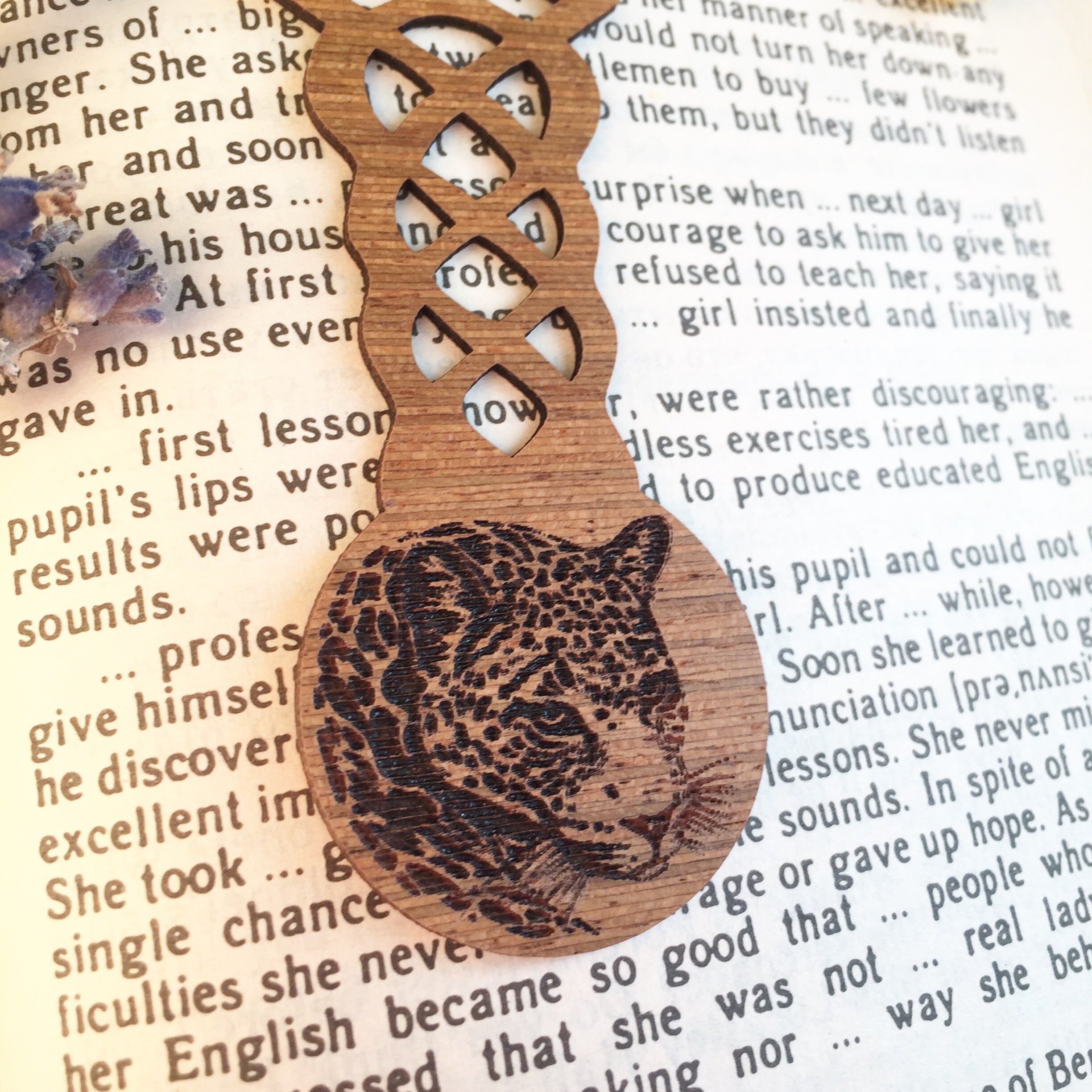 Cheetah Wooden Bookmark, Animals Pattern, Wood Bookmarks, Engraved ...
