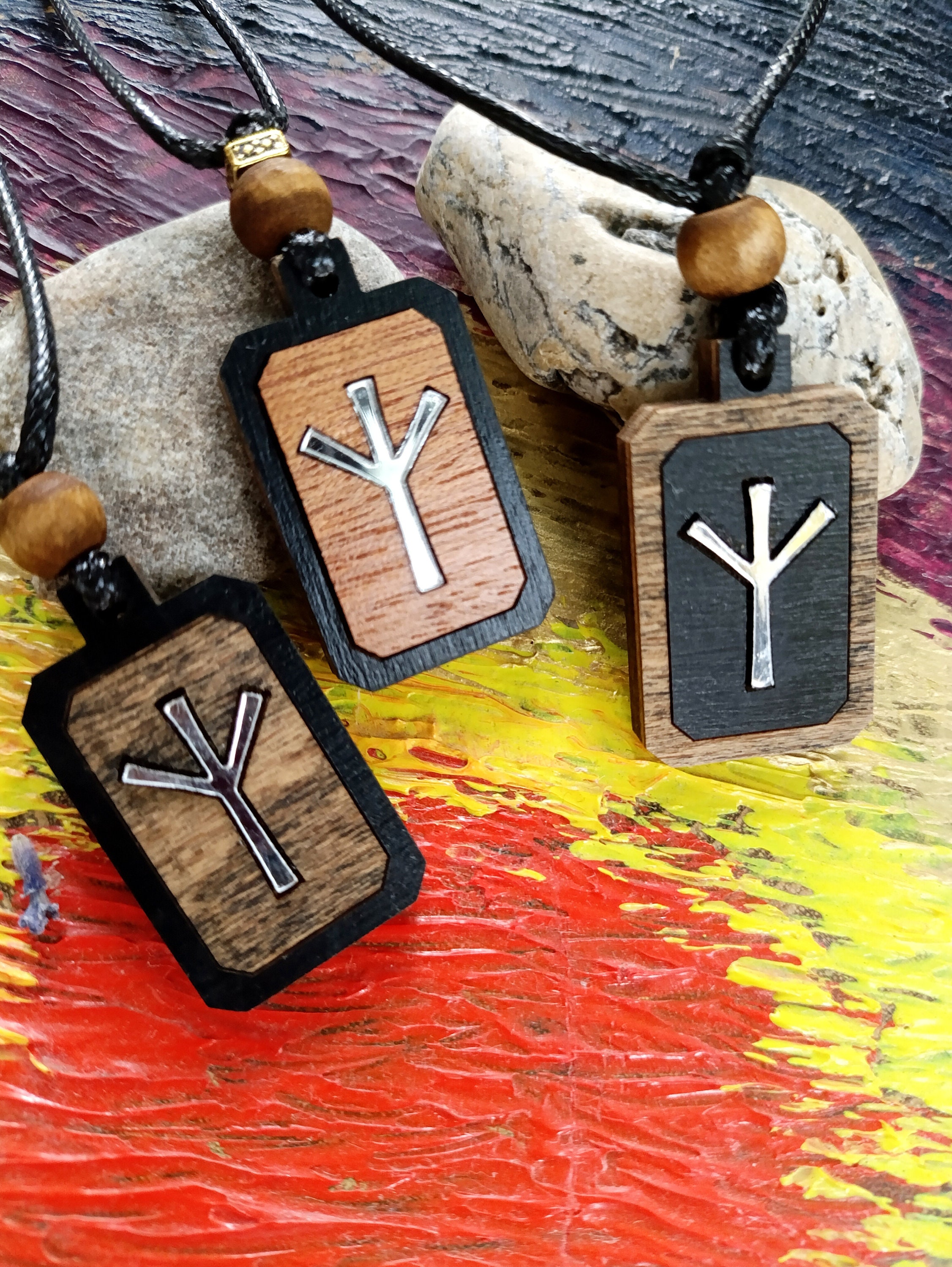 Norse Algiz Rune Pendant – Wooden Pagan Protection Charm - Etsy