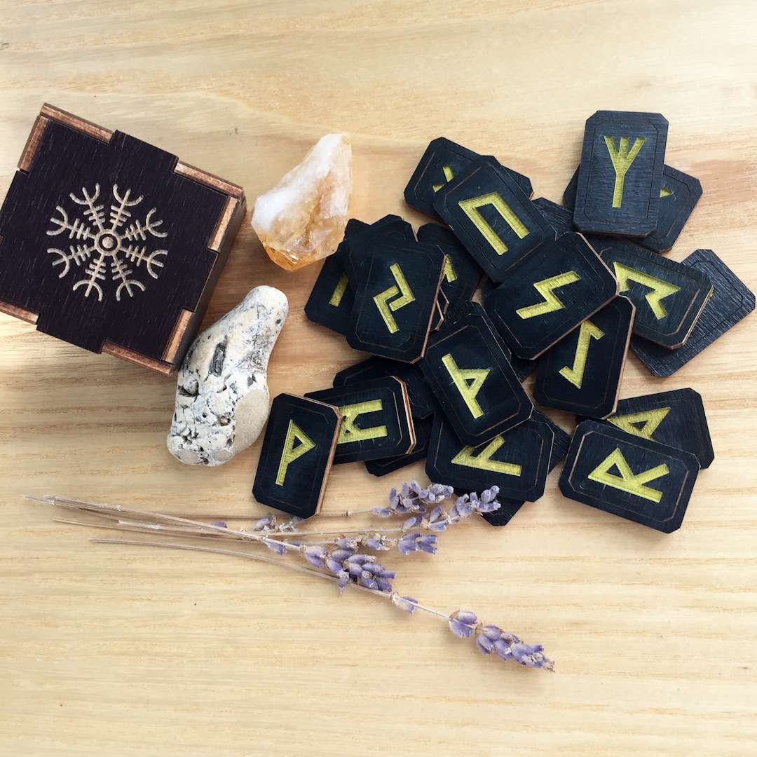 Viking Wooden Rune Set, Elder Futhark Runes, Pocket Rune Set, Horror ...