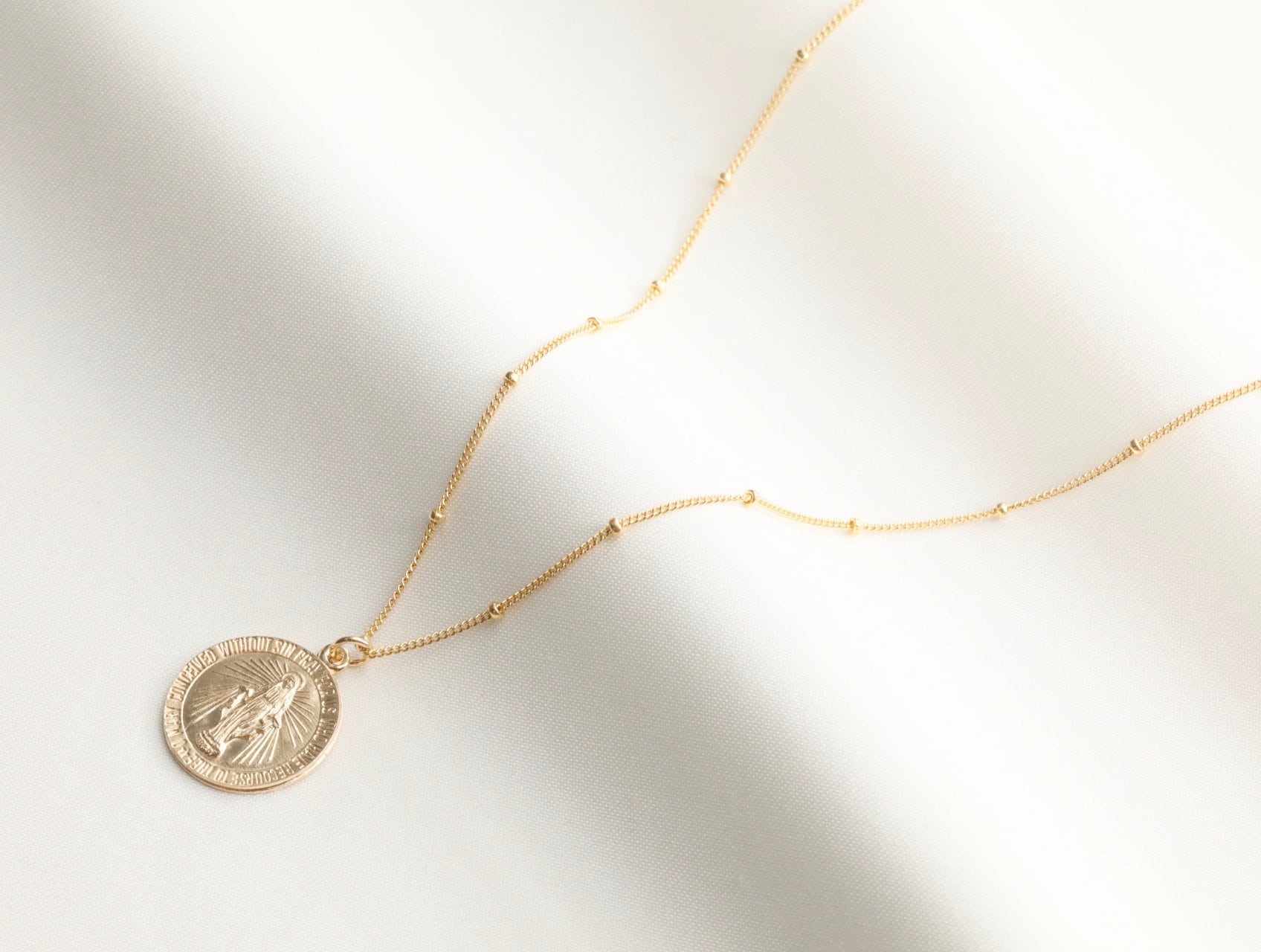 14k Gold Filled Virgin Mary Coin Necklace: Miraculous Medal - Etsy