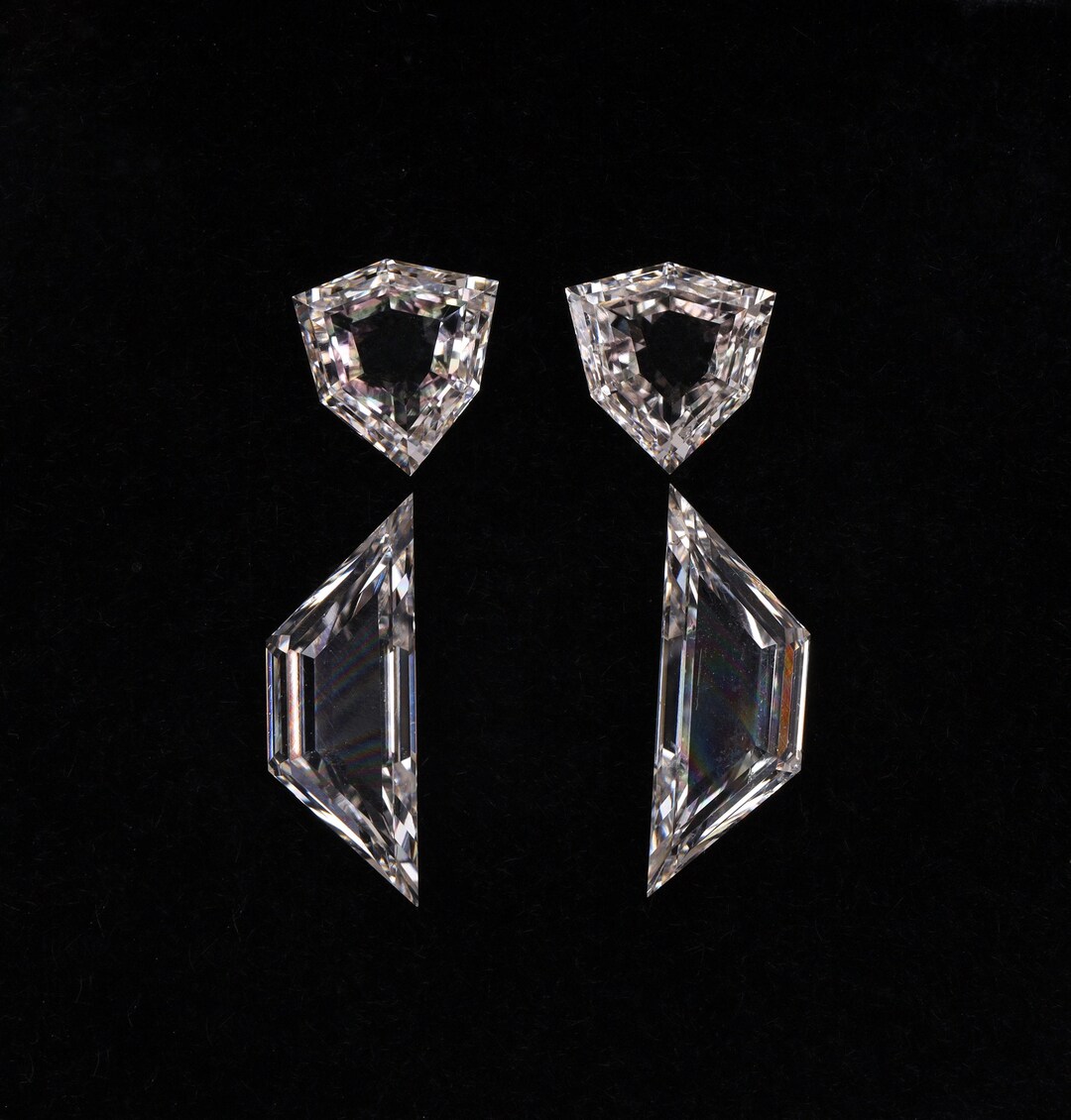 3.53 CT | Shield Cut Diamond & Tapered Baguette Diamond Pair Set | Lab ...