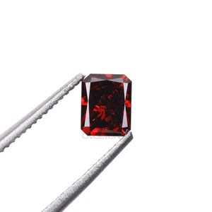 0.51 CT | Red Color Radiant Cut Diamond | Lab Grown Diamond | Unique ...