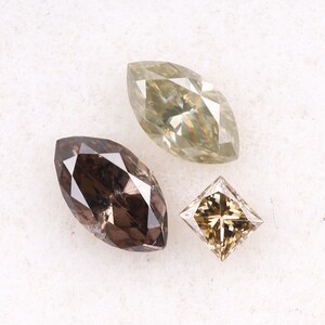 0.23 CT, 1.7 to 4.0 MM | Natural Fancy Color Mix Cut Diamond | Natural ...