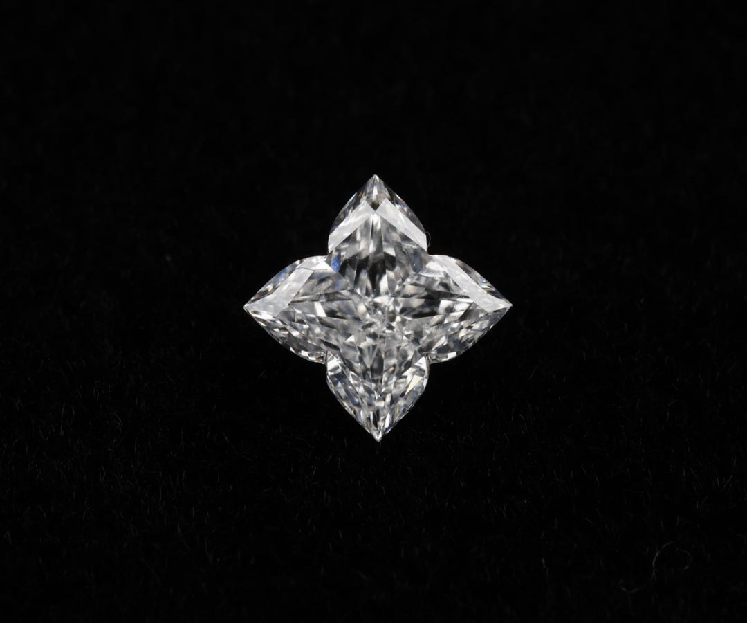 0.53 CT, 4.7 MM | Lab Grown Diamond | Lily Cut Diamond | Floral Diamond ...