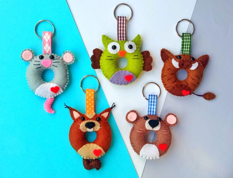Donut Forest Animals 1: Handmade Felt Keyrings, Kawaii Pendants for ...