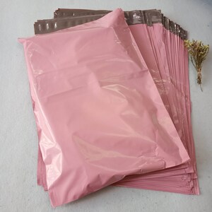 Custom Pink Printed Plastic Bags, Custom Retail Packaging, Custom Poly ...