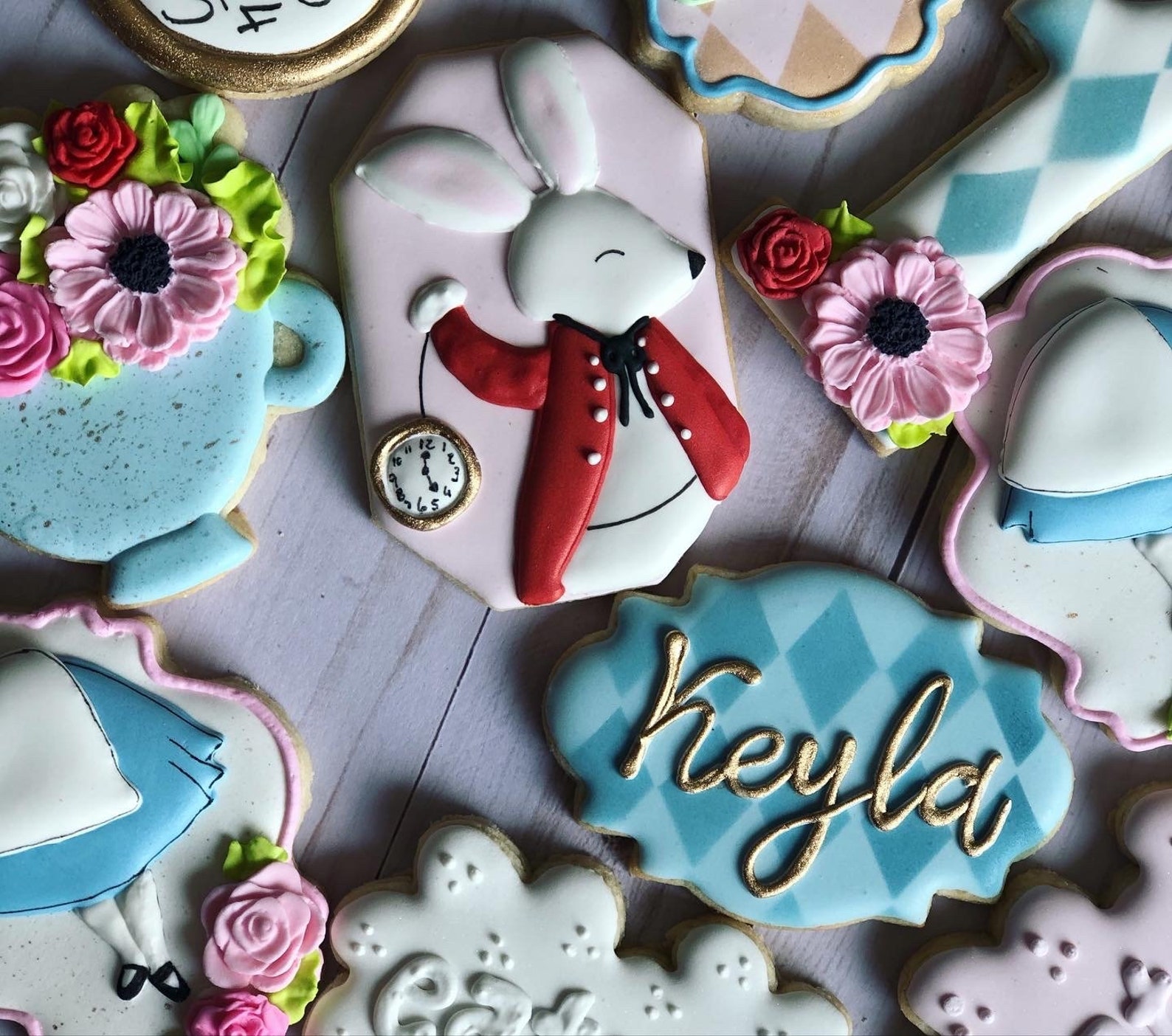 Alice Theme Cookies - Etsy