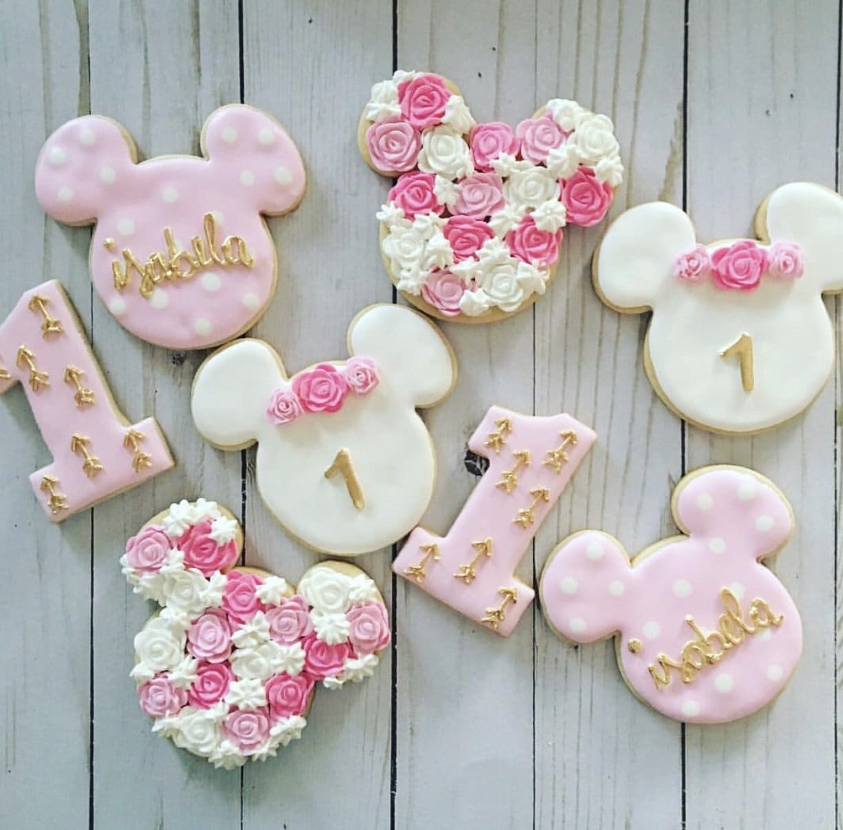 Minnie Mouse Cookies