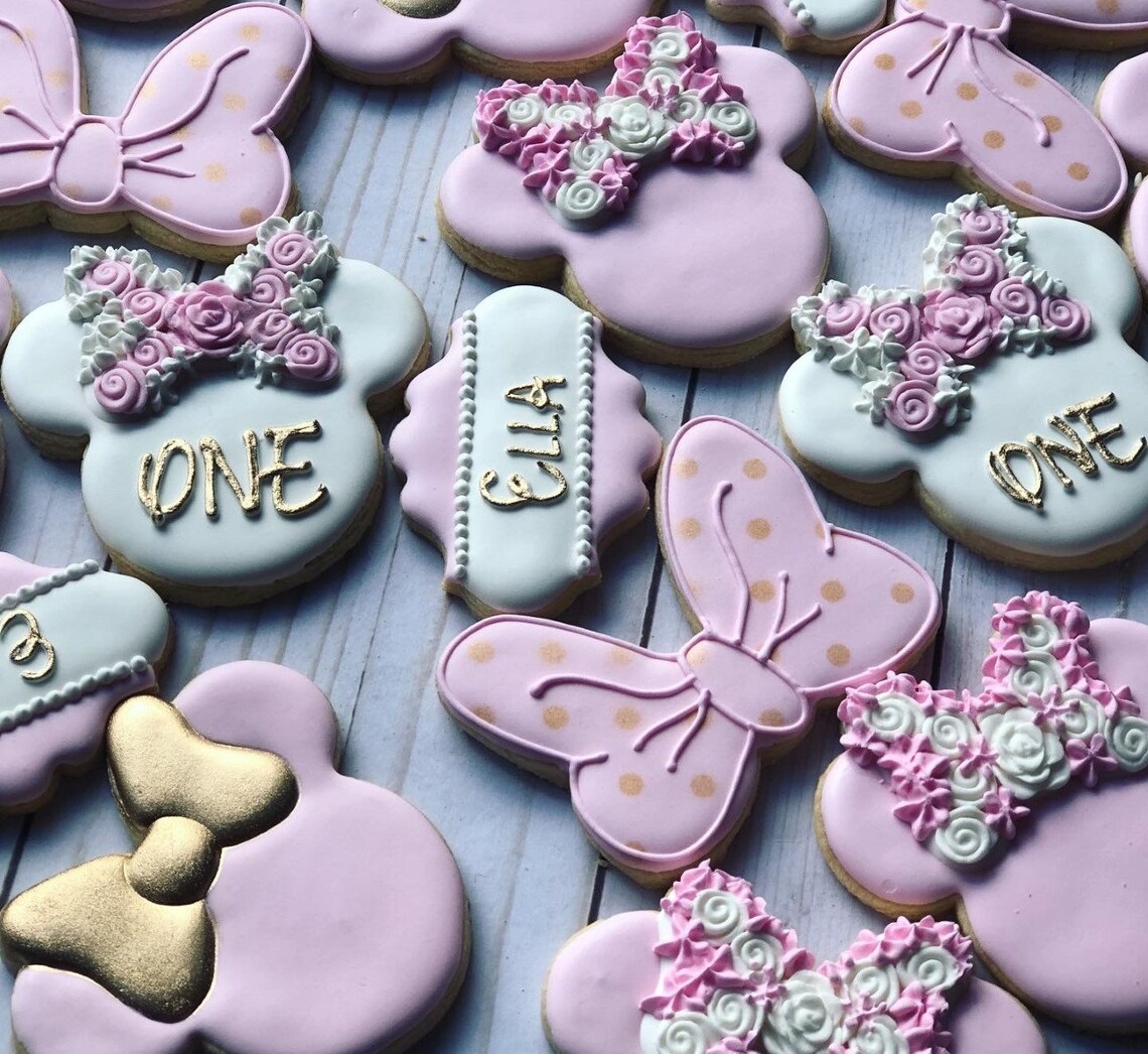 Minnie Theme Cookies - Etsy