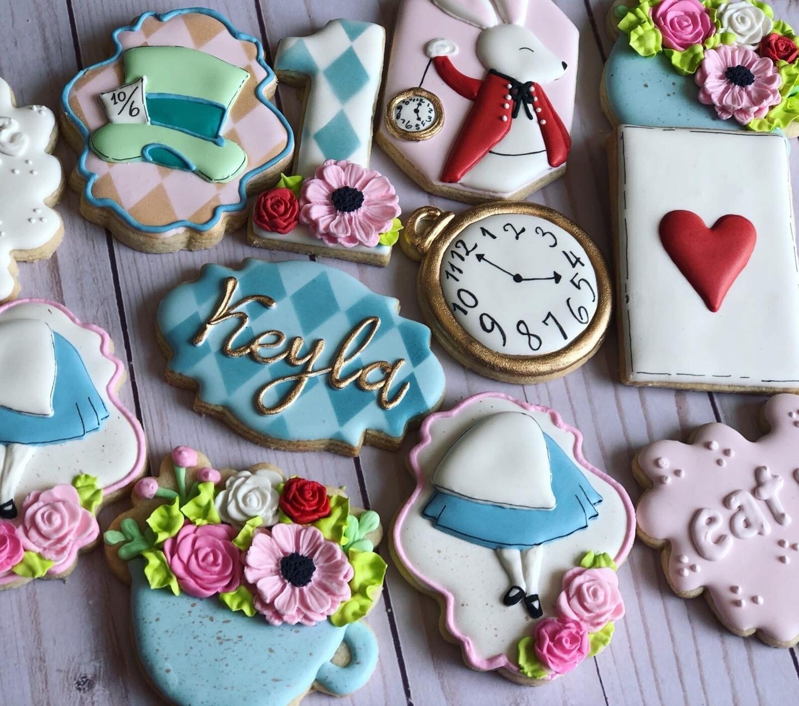 Alice Theme Cookies - Etsy