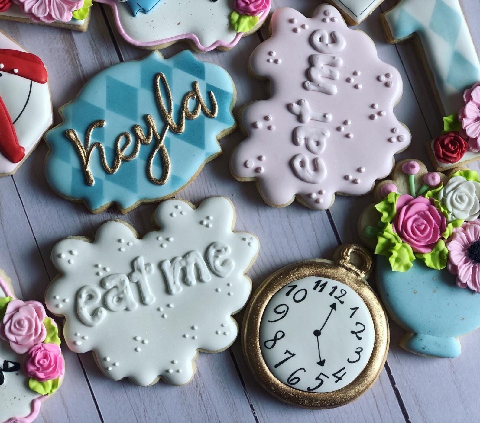 Alice Theme Cookies - Etsy