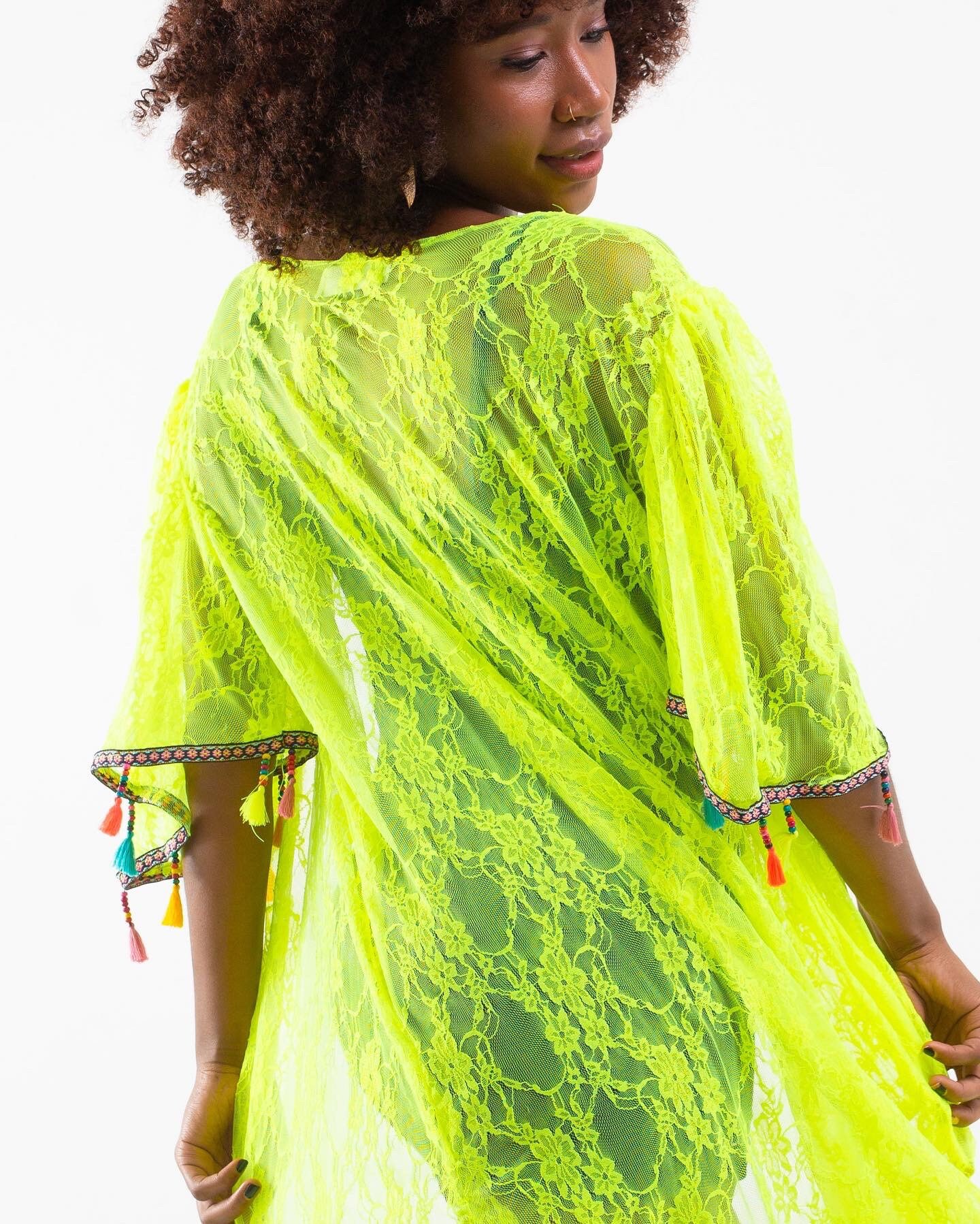 بحر Cash Mayo Handmade Beach Culture Neon Unique Customized Hand Made ...