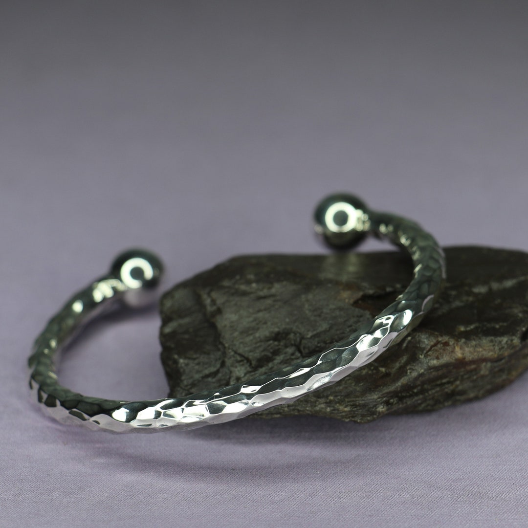 Men's Gent's Sterling Silver Highly Polished Hammered Design Torque ...