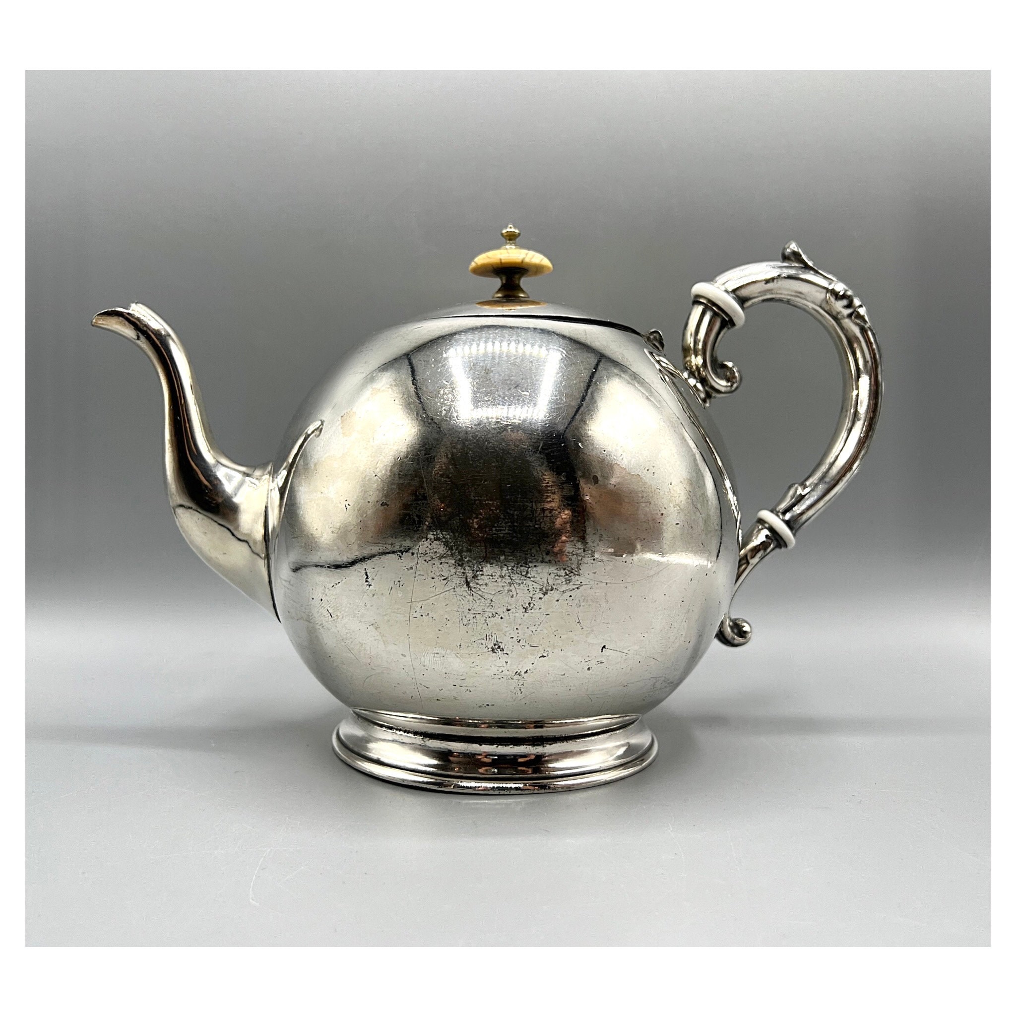 Antique Edwardian 19th Century VICTORIAN TEAPOT in Silver Metal Tea ...