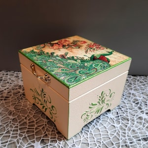 Peacock Print Wooden Jewelry Box: Handmade Keepsake Box - Etsy