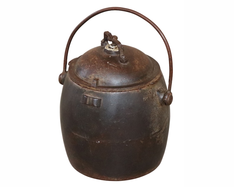 Vintage Iron Bucket With Handle 70s Collectables Rustic - Etsy