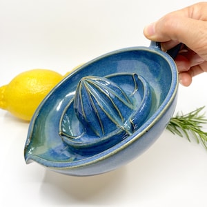 Blue Ceramic Lemon Squeezer With Handle, Manual Citrus Reamer With ...