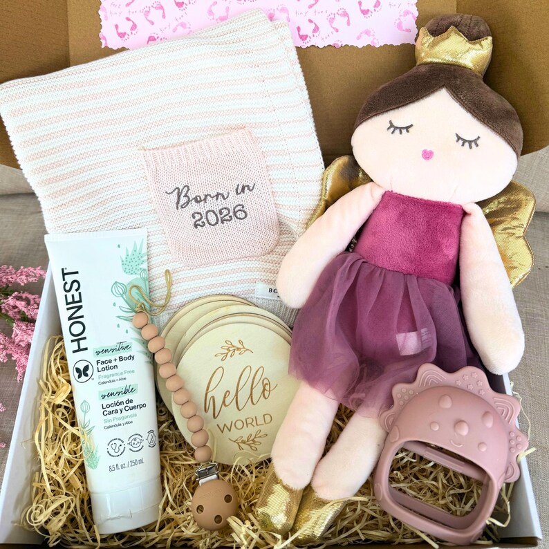 Baby Shower Gift Box for New Mom & Newborn, Luxury Baby Gift Set ...