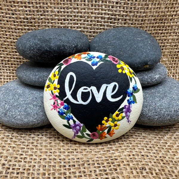 Heart Painted Rocks - Etsy