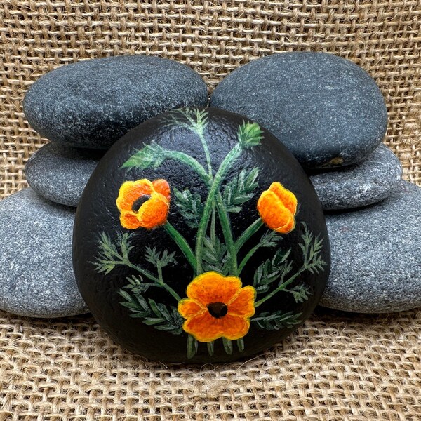 Poppy Painted Rock - Etsy