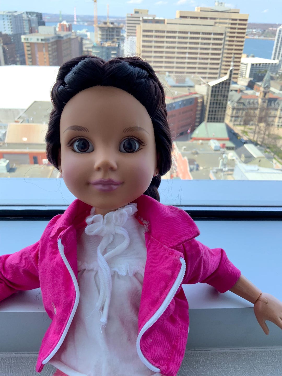 BFC Ink Noelle Doll: 18" Articulated Fashion Doll With Maple Leaf ...