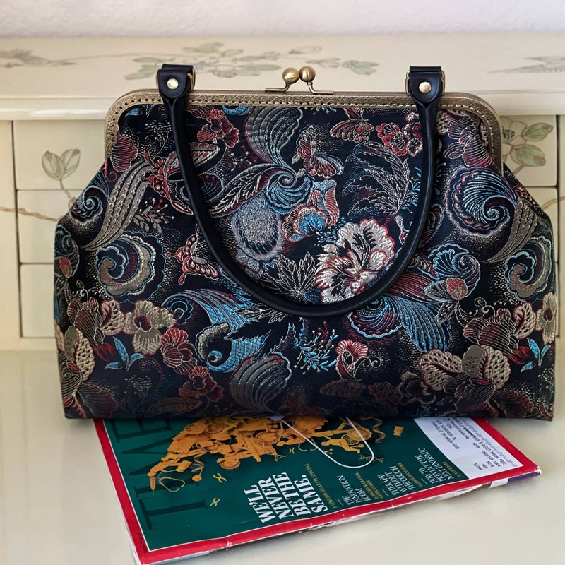 Kisslock Purse - Etsy